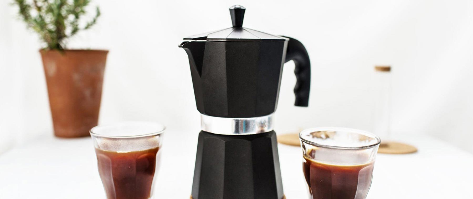 Brew Guides | The Perfect Moka Pot | CRU Kafe
